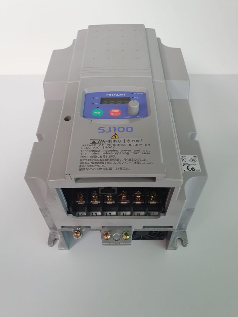 Inverter Hitachi SJ 100 | Glastechnik Bauer